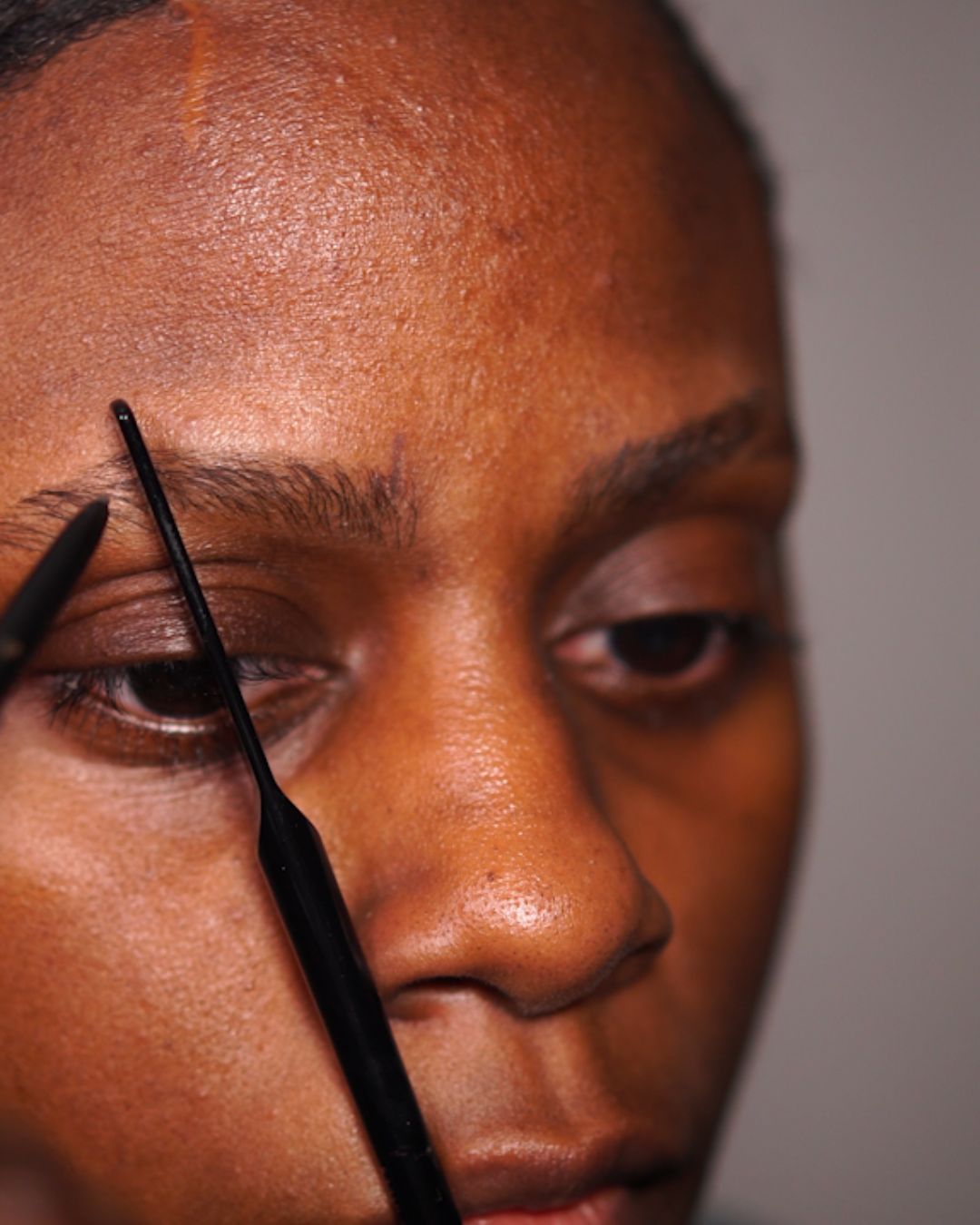 How to Fill in Eyebrows With Pencil | 6 Easy Steps - Kema Henley